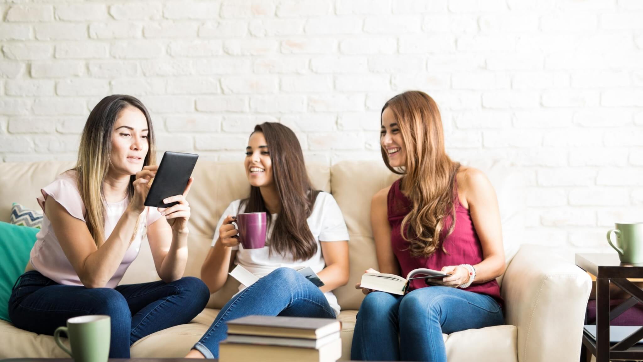 How To Run A Thought Provoking Book Club Meeting Fellow app