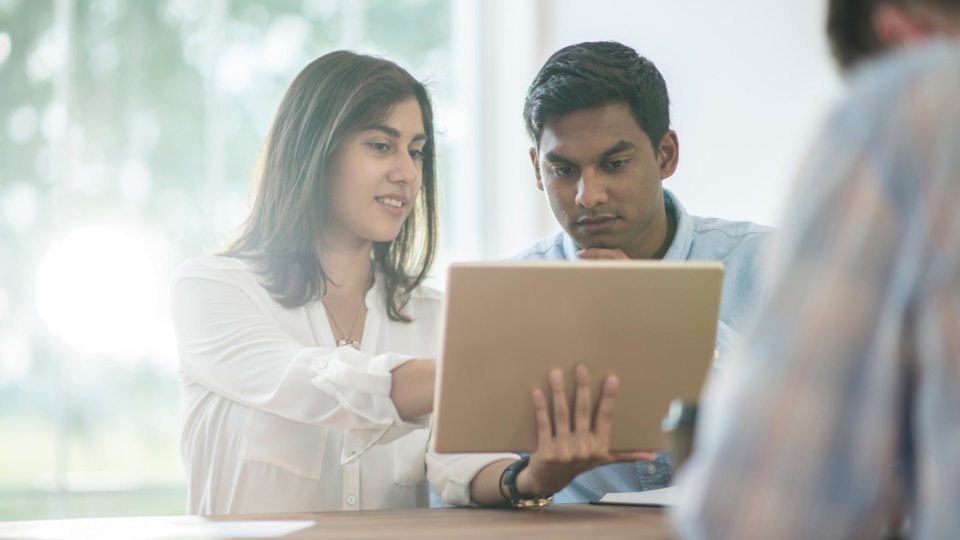 13 Ways to Give Effective Code Review Feedback | Fellow.app 13 Ways to Give Effective Code Review Feedback | Fellow.app