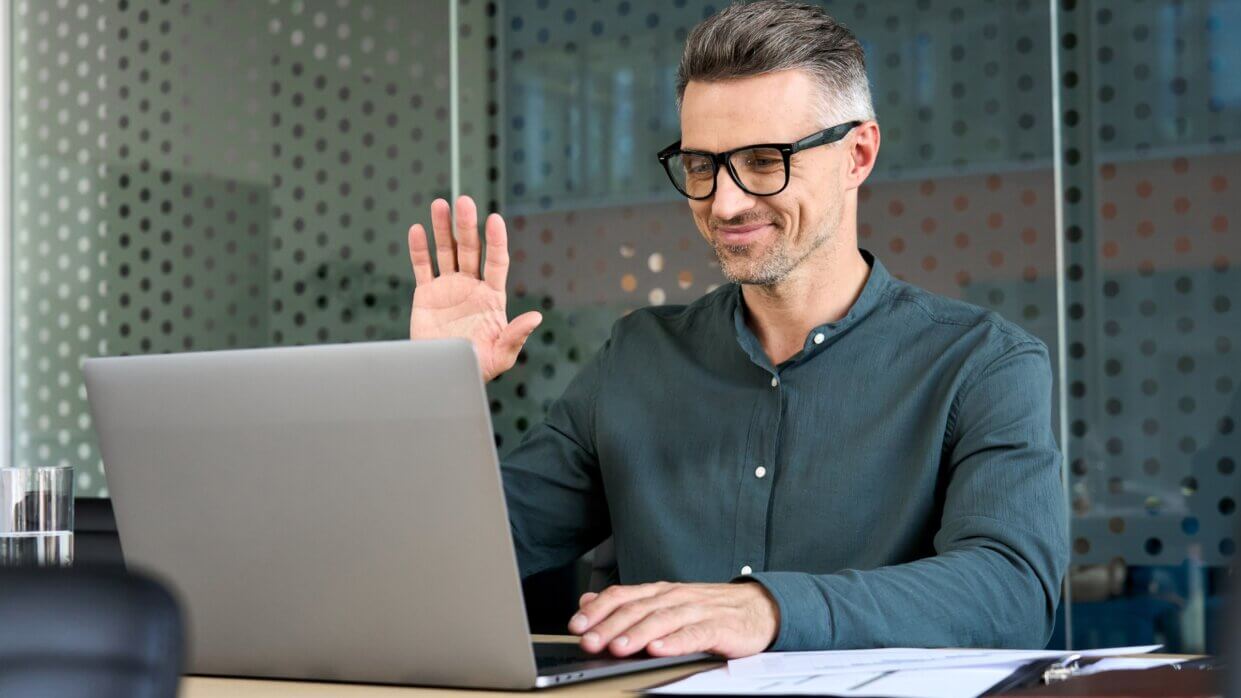 How To Introduce Yourself In A Meeting With Examples Fellow App